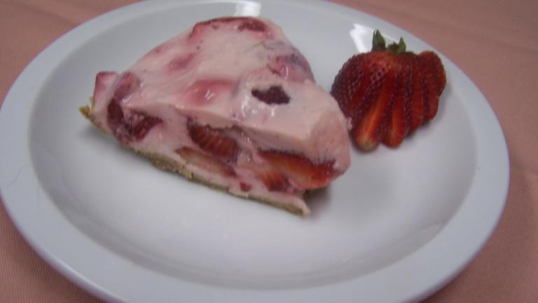 Strawberry Bavarian Pie Recipe - Food.com