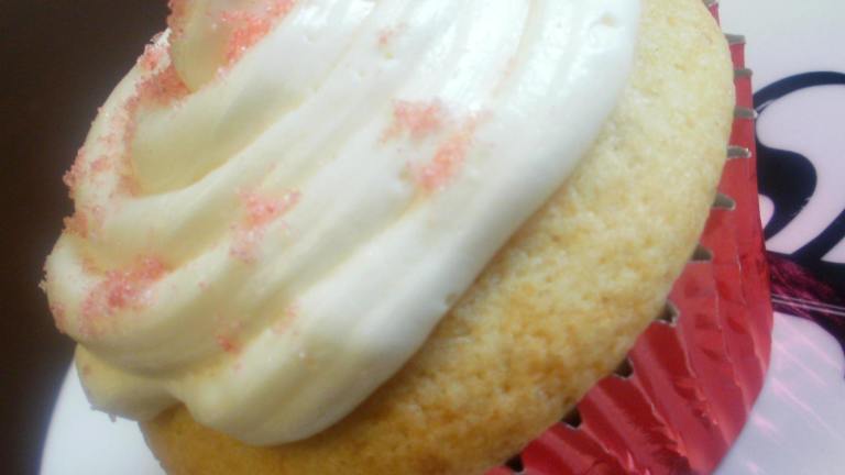 Mean Chef's Vanilla Buttermilk Cupcakes Recipe - Food.com