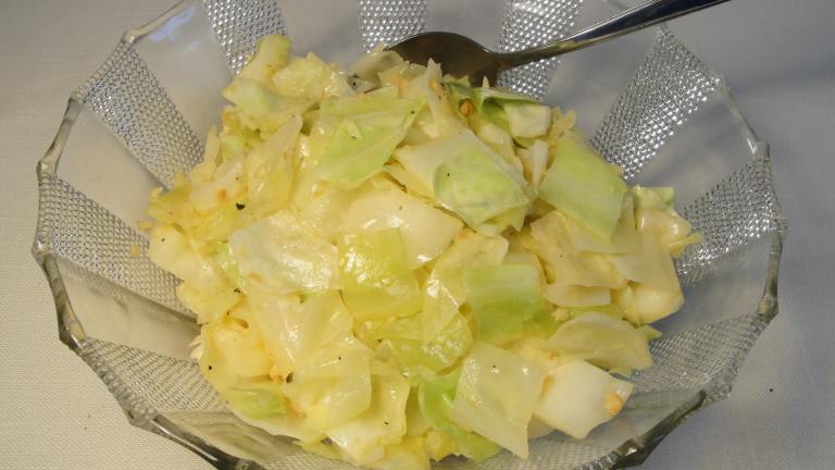 Rosy Garlic Sauteed Cabbage Recipe - Food.com