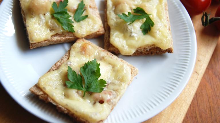 Minced Clam, Cheese Triscuit Cracker Melts Recipe - Food.com