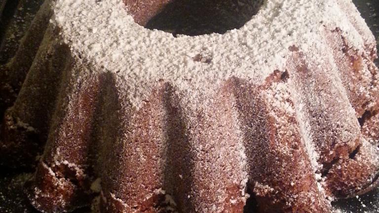 Dusted Chocolate Pound Cake Recipe - Food.com