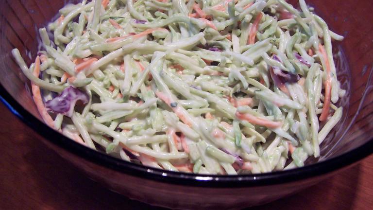 Creamy & Easy Broccoli Slaw Recipe - Food.com