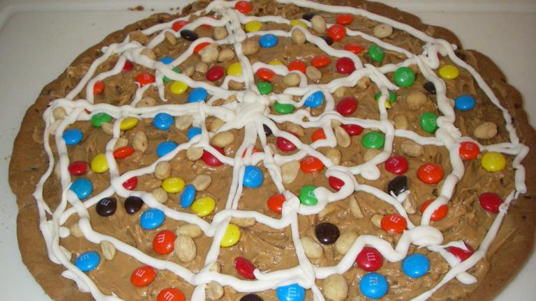 Peanutty Halloween Cookie Pizza Recipe - Food.com