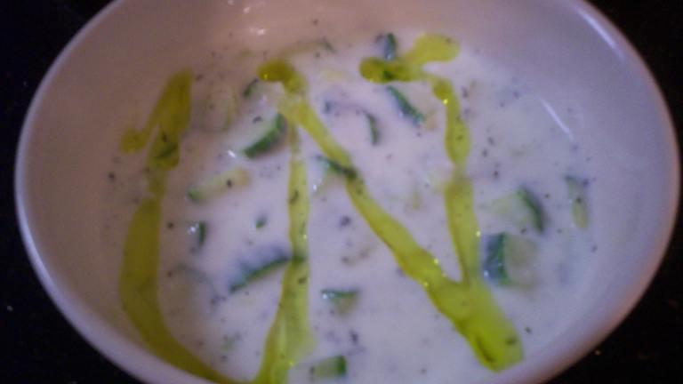 Middle Eastern Yogurt Cucumber Salad Recipe - Food.com