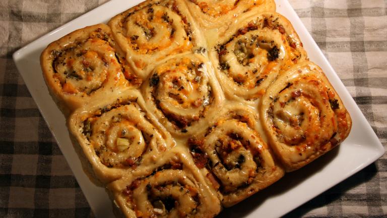 Crusty Cheese & Red Pepper Rolls Recipe - Food.com