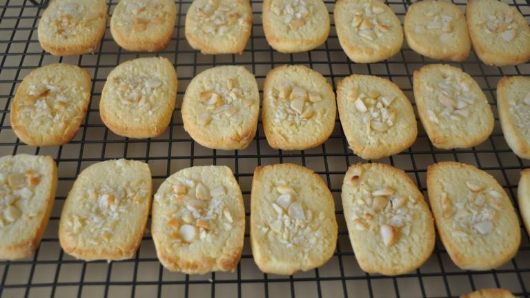 Macadamia Shortbread Recipe - Food.com