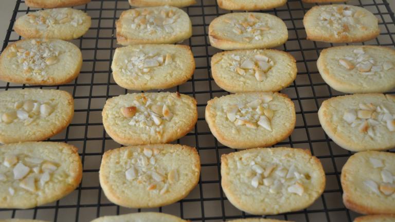 Macadamia Shortbread Recipe - Food.com