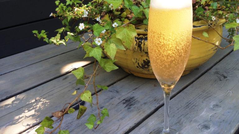 Baby Bellini Recipe - Food.com