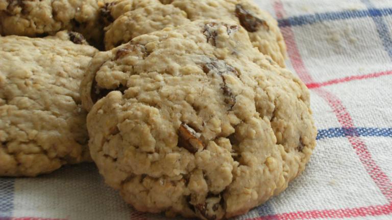 Old-Fashioned Oatmeal Raisin Cookies Recipe - Food.com