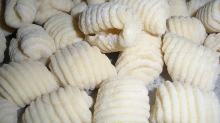 Veronica's Homemade Gnocchi (Italian potato dumplings) Recipe - Food.com