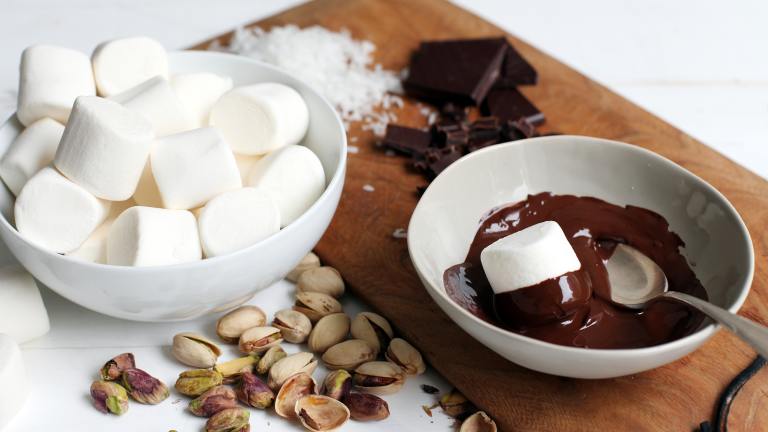 Easy Chocolate Dipped Marshmallows Recipe - Food.com