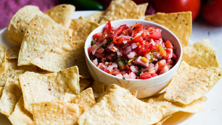 Chipotle Grill Inspired Tomatillo-Green Chili Salsa Recipe - Food.com