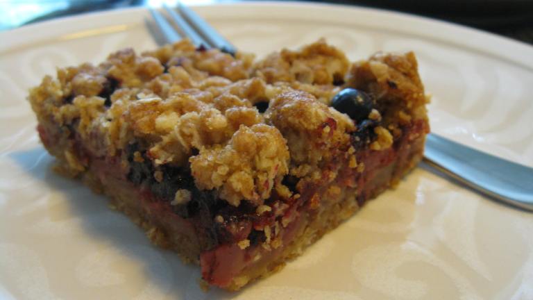 Apple and Black Currant Crumble Bars Recipe - Food.com