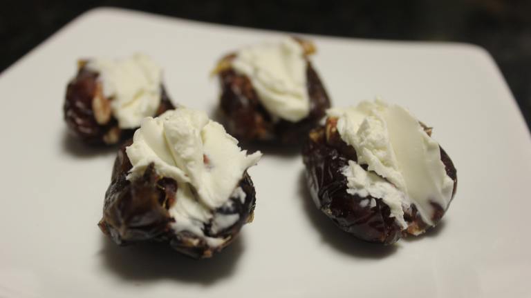 Dates Stuffed with Cream Cheese and Pecans Recipe - Food.com