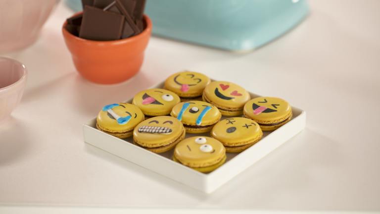 Emoji Macarons Recipe - Food.com