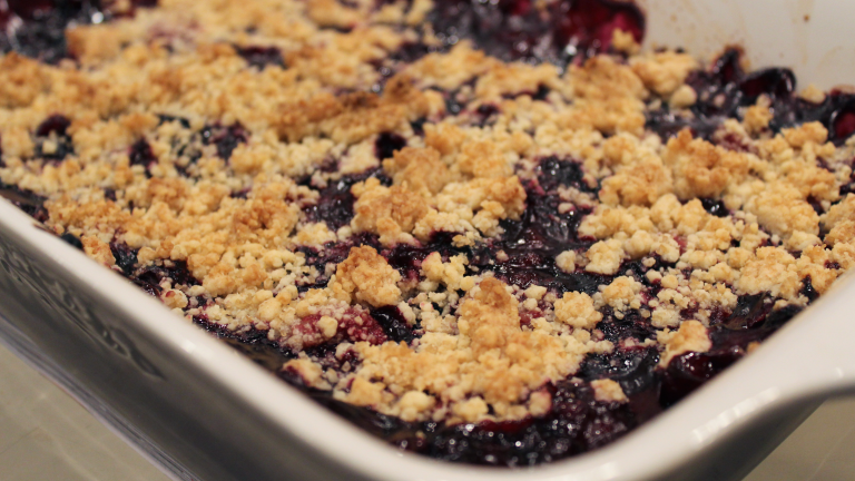 4-Ingredient Fruit Crisp Recipe - Food.com
