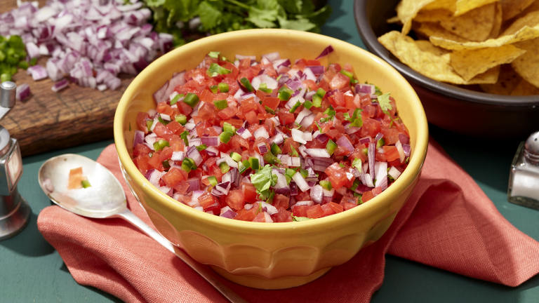 Copycat Chipotle Fresh Tomato Salsa Recipe - Food.com
