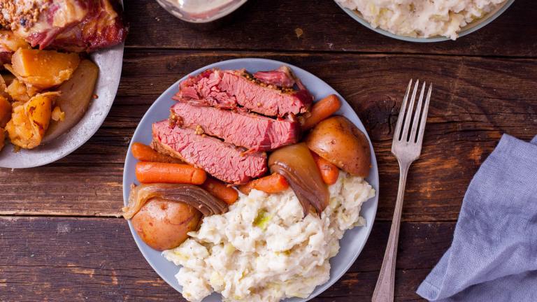 Corned Beef in Beer (Crock Pot) Recipe - Food.com