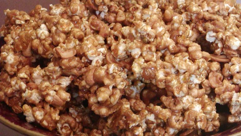 Butterscotch Cashew Popcorn (SOOOO Good!) Recipe - Food.com