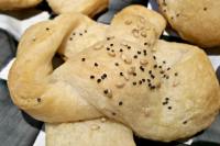 Bread Knots Recipe - Food.com