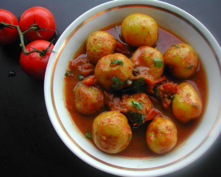 Spicy Potatoes (Rasadar Aloo) Recipe - Food.com