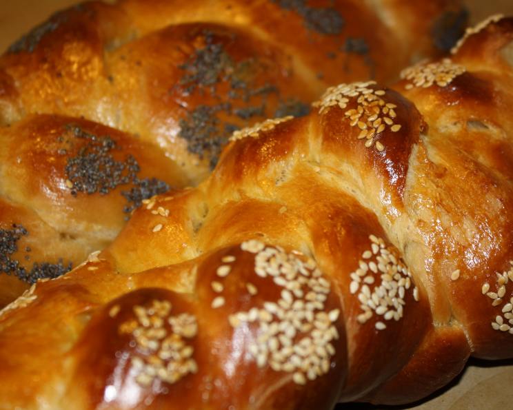 Challah (Braided Egg Bread) Recipe - Food.com