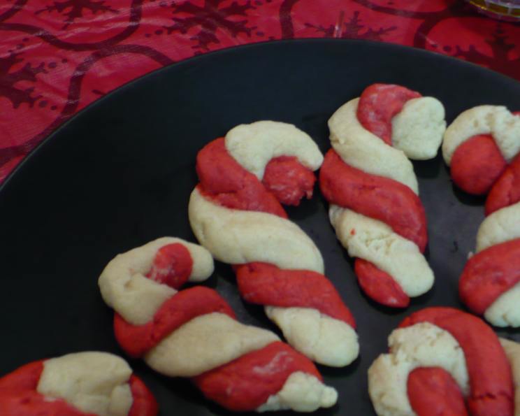 Candy Cane Cookies - Sandra Lee Recipe - Food.com
