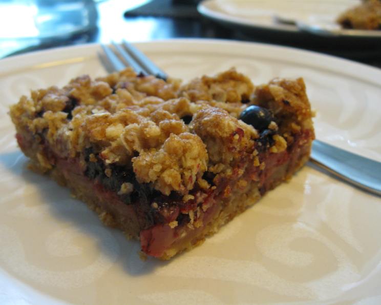 Apple and Black Currant Crumble Bars Recipe - Food.com