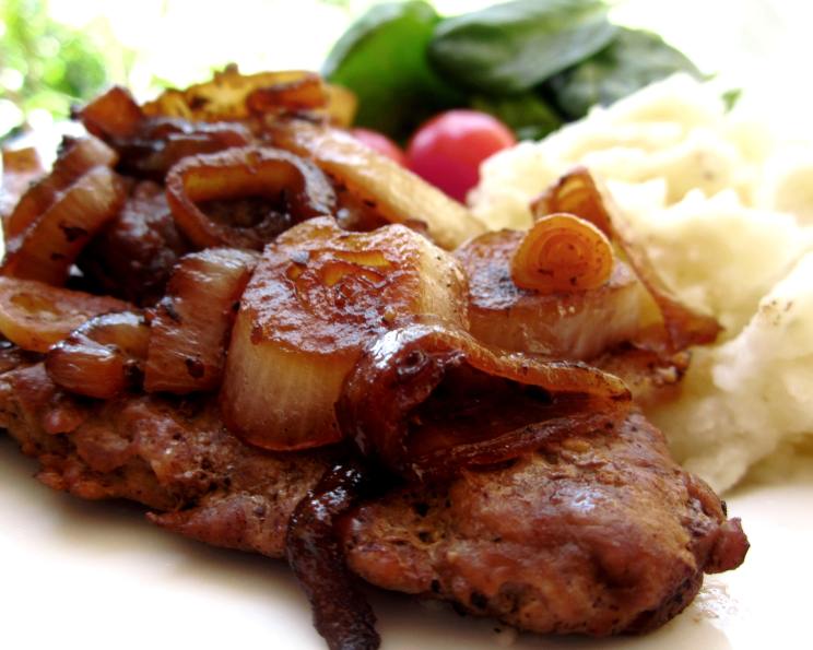 Prego No Pão - Garlic Nailed Steak - Portugal Recipe - Food.com