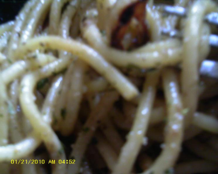 Roman-Style Spaghetti With Garlic and Olive Oil Recipe - Food.com