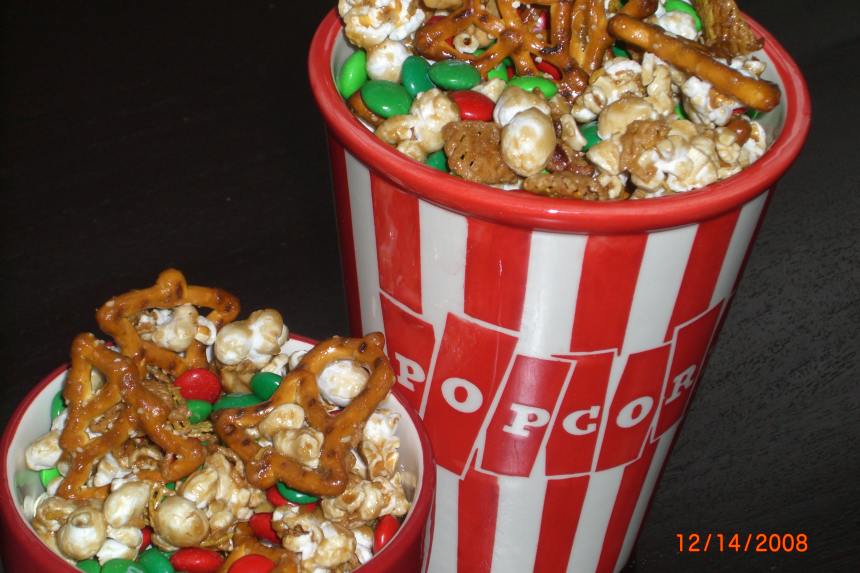 Mixed-Up-Popcorn Recipe - Food.com