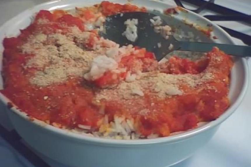 Baked Eggs on Spanish Rice Recipe - Food.com