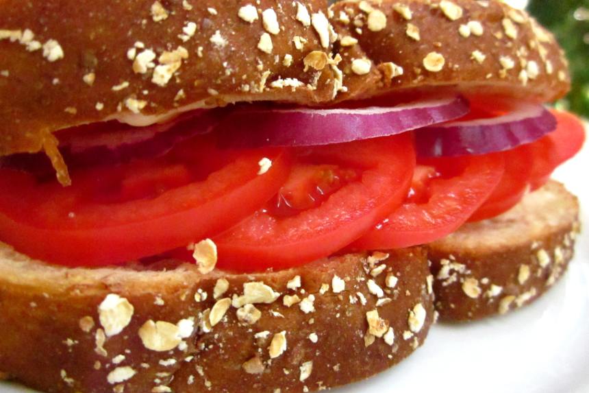 Red Hot Mayo and Tomato Sandwiches Recipe - Food.com