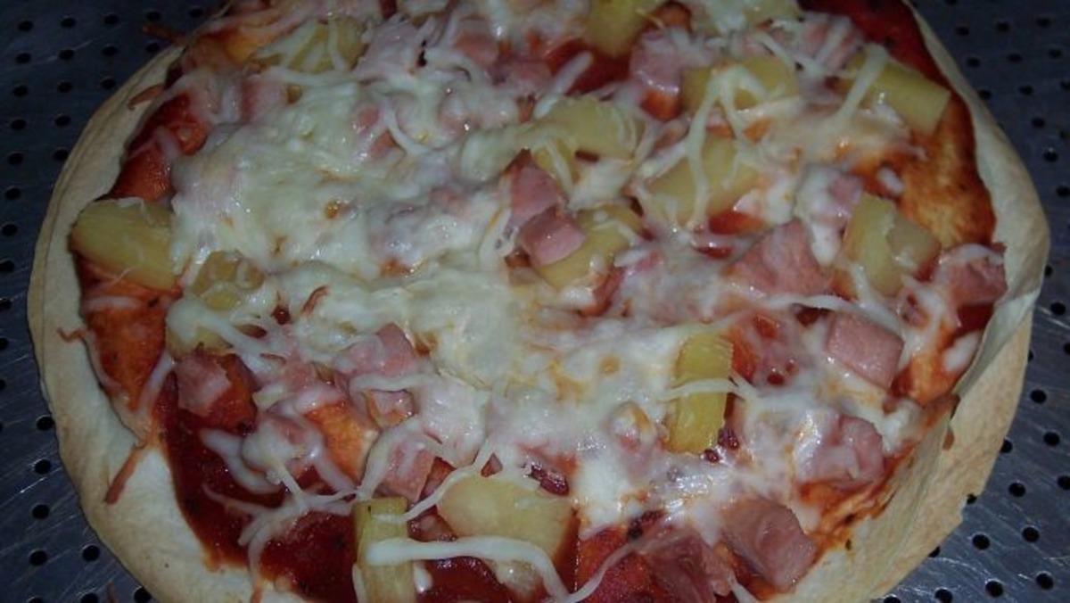 Cheese-stuffed Hawaiian Pizza Recipe - Food.com