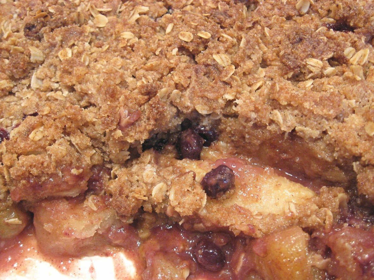 Apple-Blueberry Crisp With Oatmeal Topping Recipe - Food.com