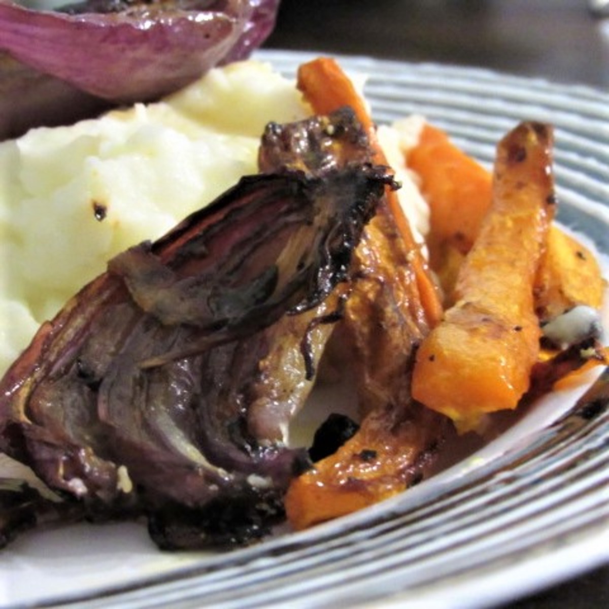 how to cook carrots with onions