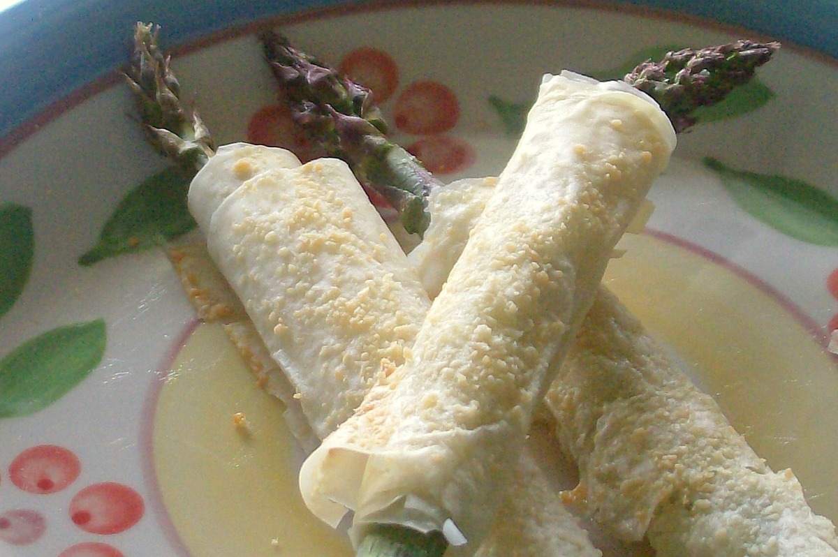 how to make asparagus roll ups