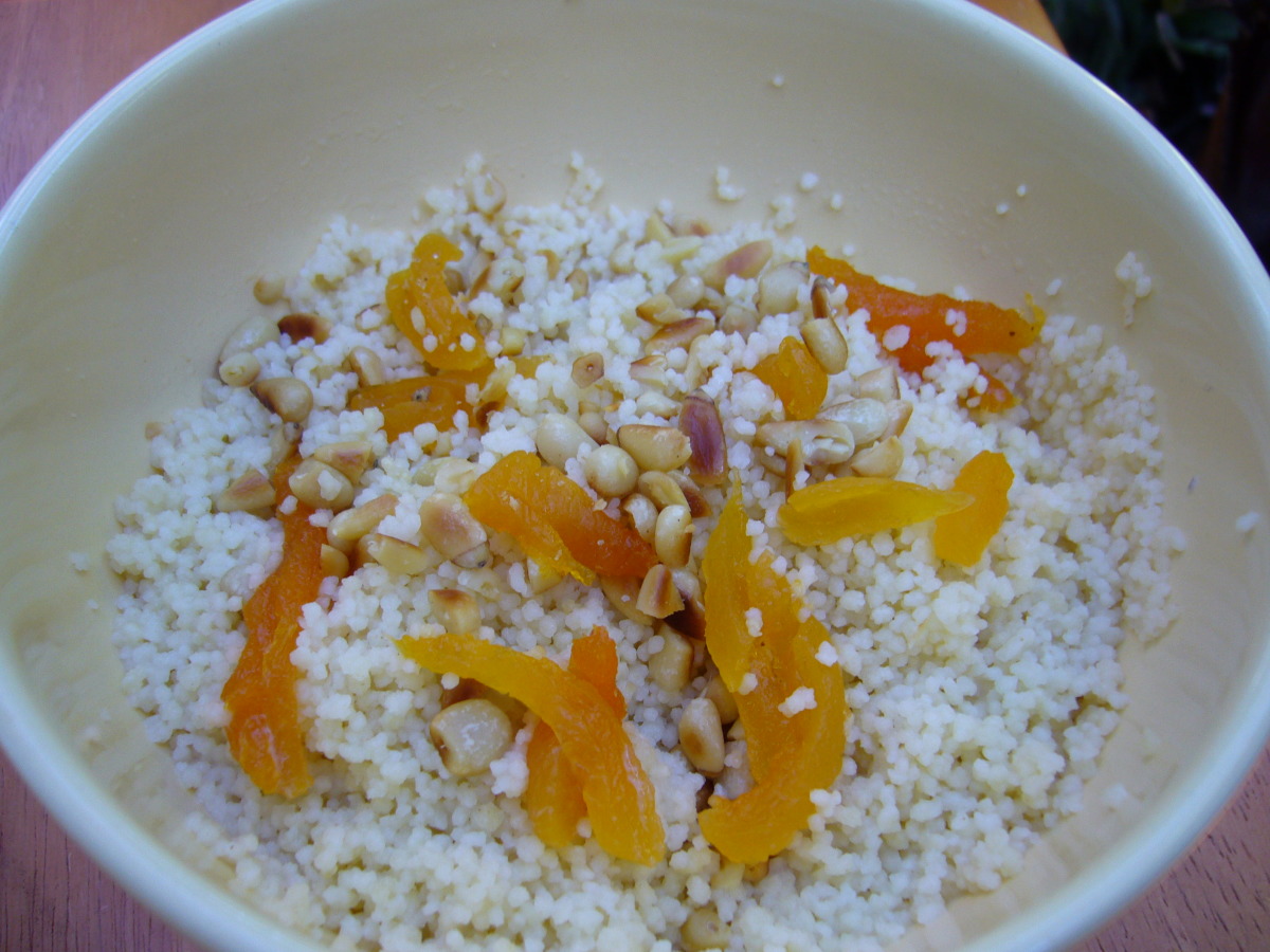 how to cook middle east couscous