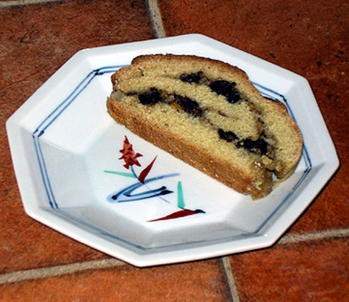 how to make hazelnut bread