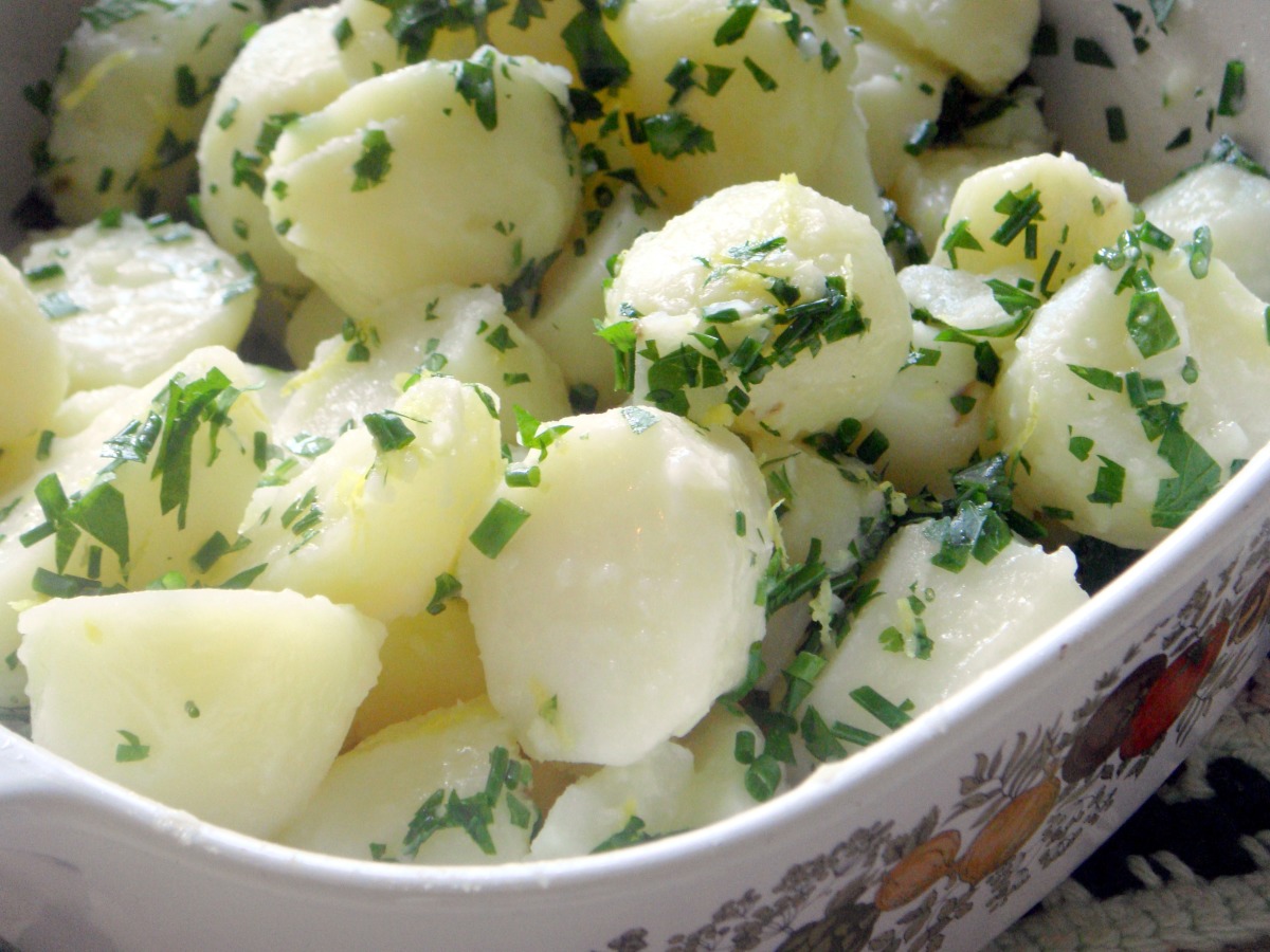Buttered Potatoes Recipe - Food.com