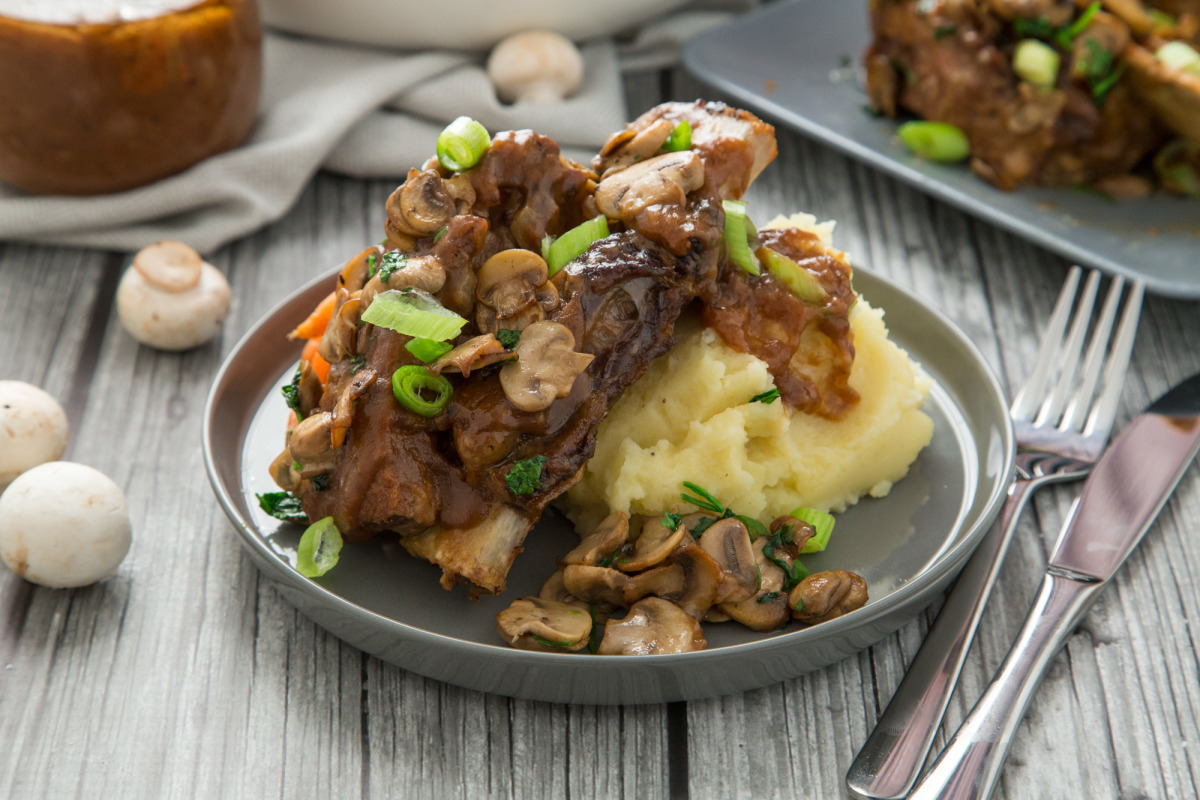 Beef Short Ribs With Mushrooms Recipe - Food.com
