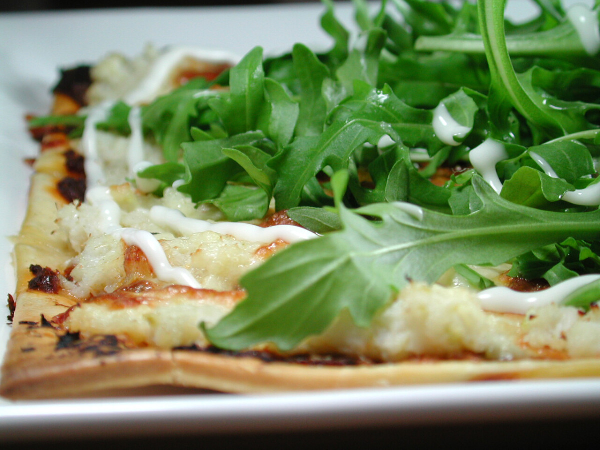 Crispy Crab Pizza With Rocket Salad Topping Recipe - Food.com