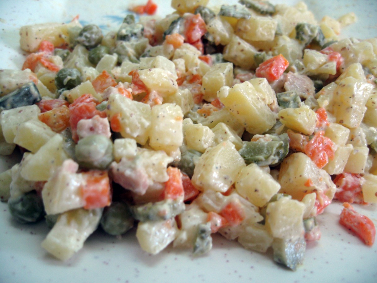 A La Rousse Salad (Romanian) Recipe - Food.com