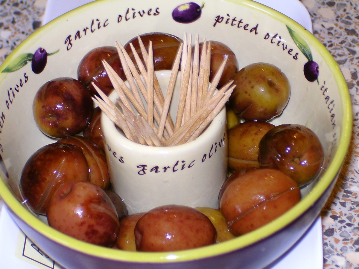 how to make olives pickles