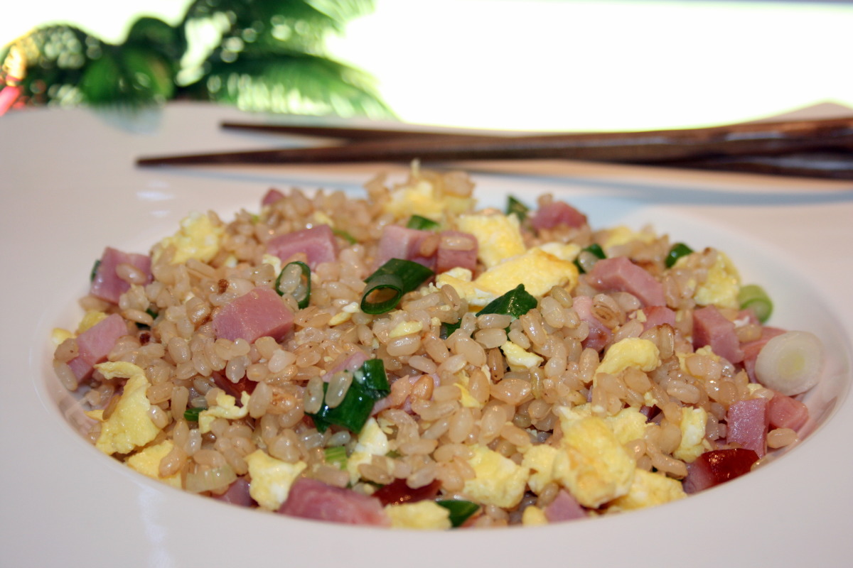Easy Chinese Egg Fried Rice Recipe - Food.com