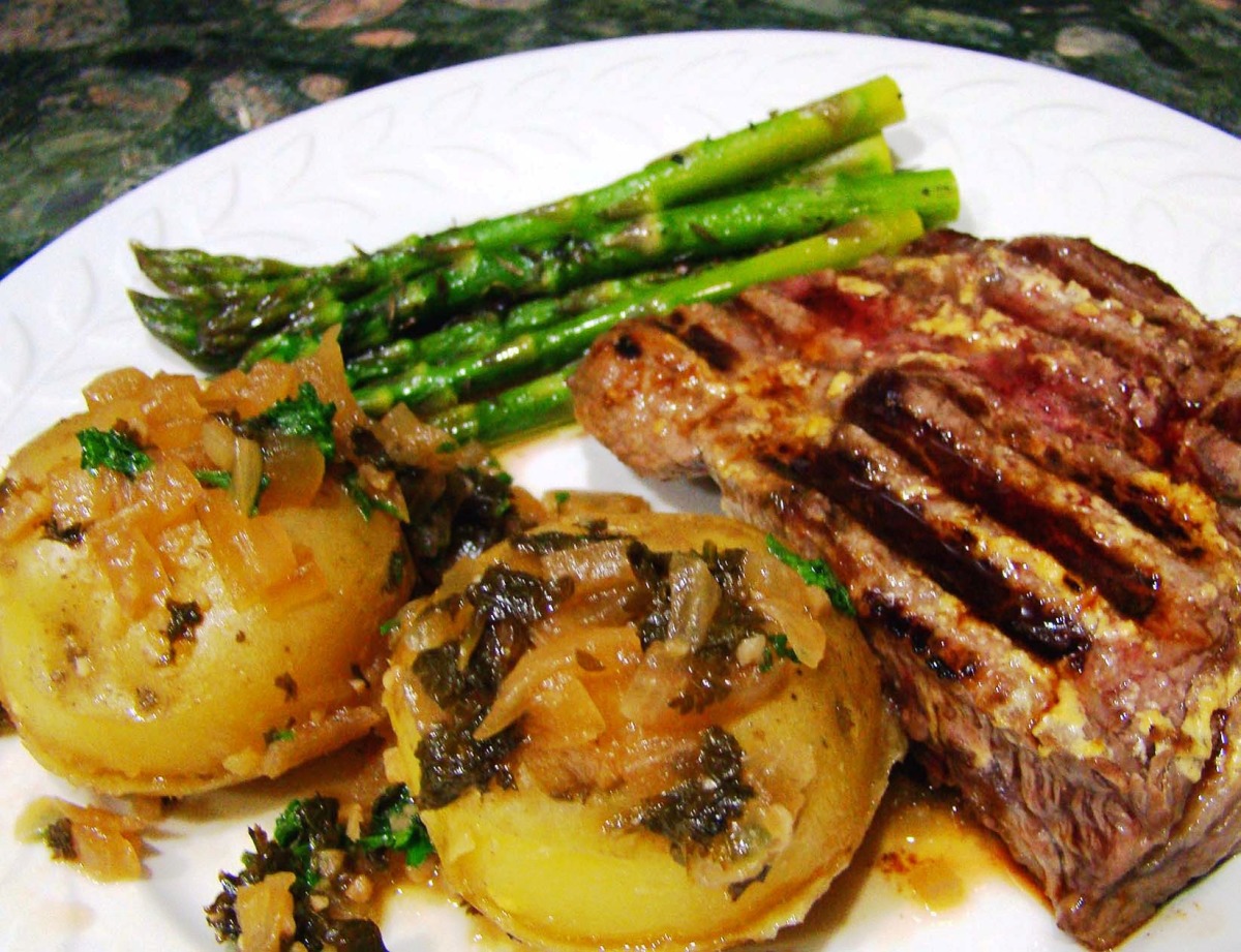 Parslied Potatoes Recipe - Food.com