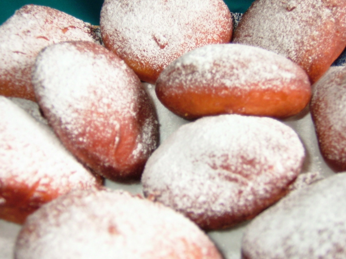 Pulaski's Favorite Pontshki ( Polish Doughnuts) Recipe - Food.com