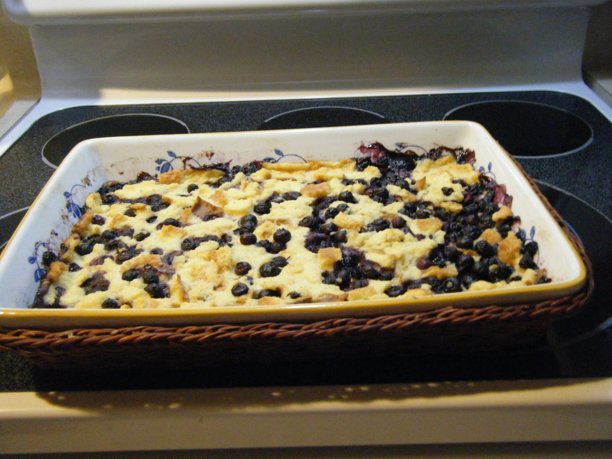 Blueberry Bread Pudding With Custard Sauce Recipe - Dessert.Food.com