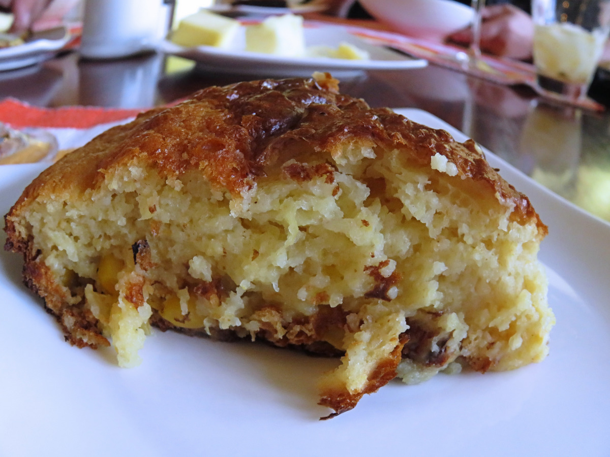 The Ultimate Fluffy Cornbread Recipe - Food.com