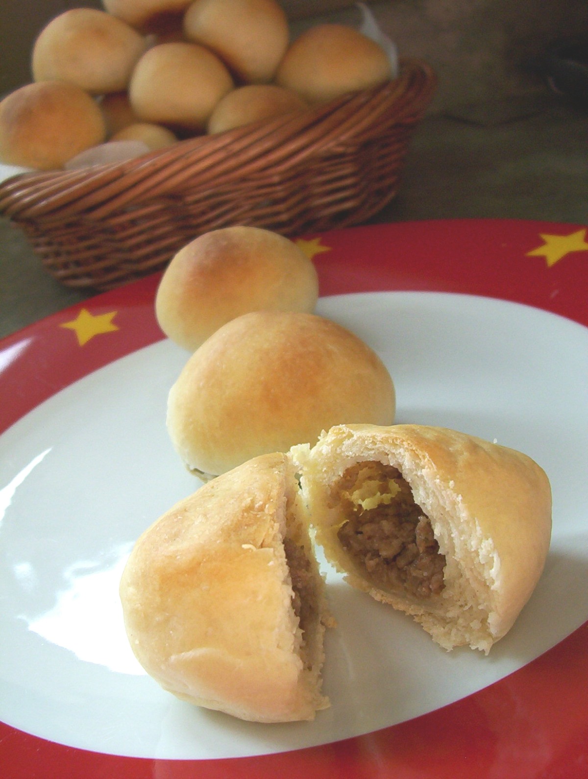 Fleisch Perisky ( Meat Buns) Recipe - Food.com